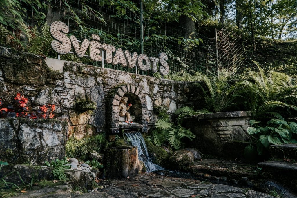 Svētavota dabas parks | Svētavota avota ūdens | SvētavotsSvētavots